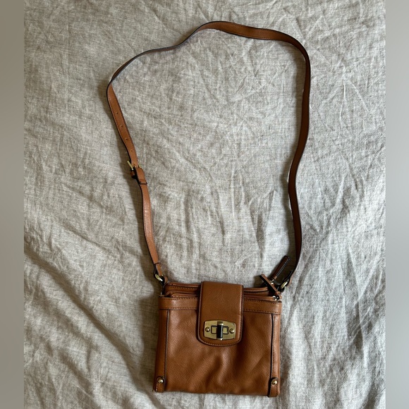 Merona | Bags | Merona Light Brown Leather Crossbody Bag | Poshmark